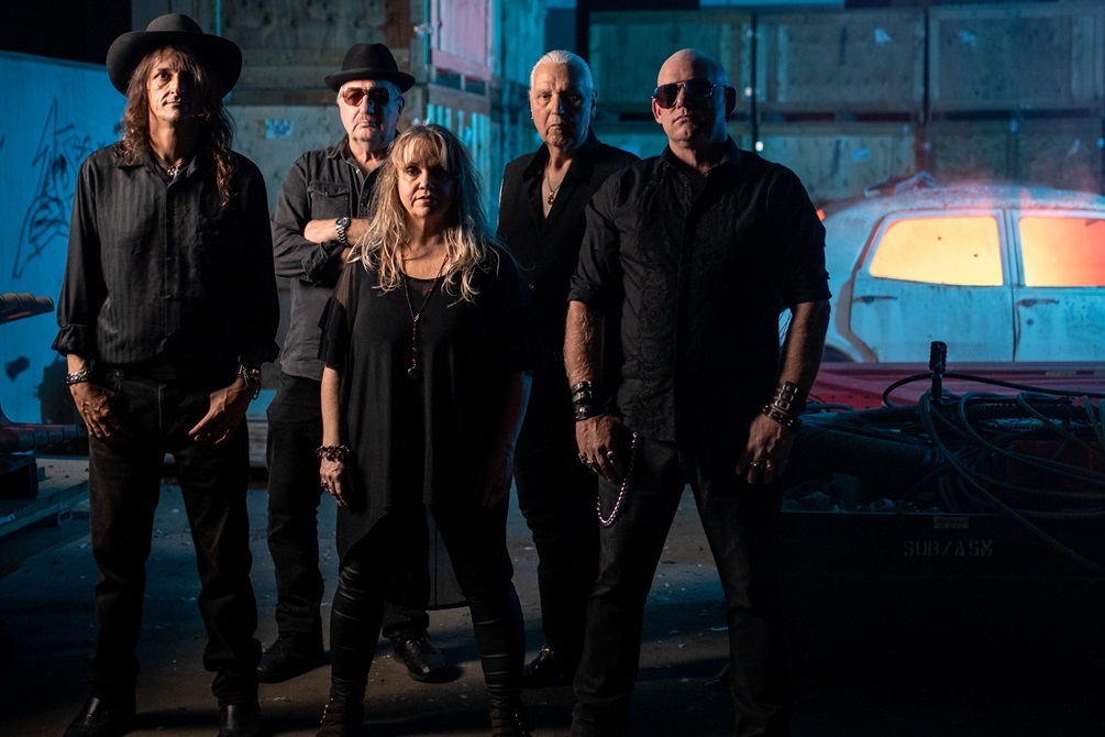 Loaded Billy junta-se à Wormholedeath para o relançamento digital do ...